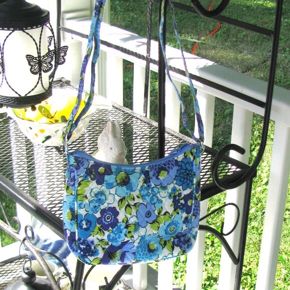 Vera Bradley | Bags | Nwot Vera Bradley Blueberry Blooms Mini Andi ...